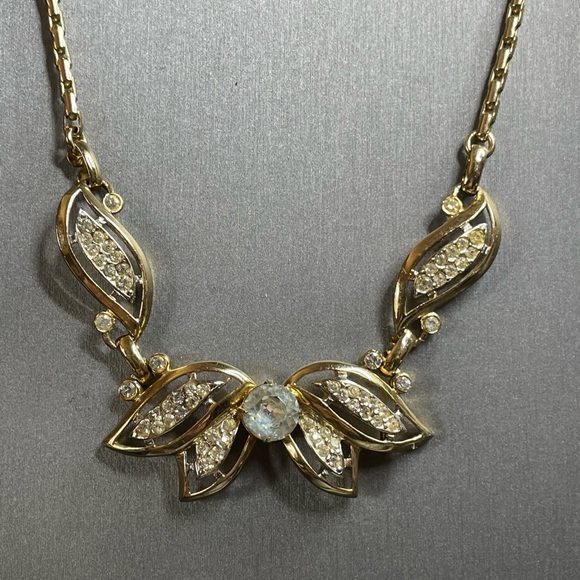 Kramar | Jewelry | Kramer Rhinestone Gold Tone Statement Center Chain 6 ...